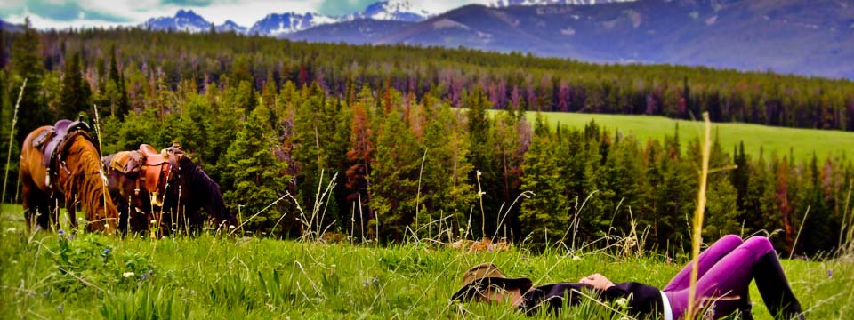 Montana Dude Ranch Vacation Packages - Covered Wagon Ranch Covered ...