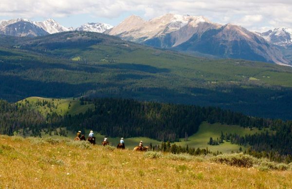A Montana All-Inclusive Ranch - Covered Wagon Ranch